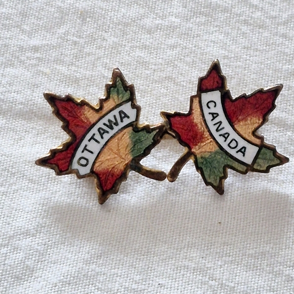 Accessories | Ottawa Canada Maple Leaf Pins | Poshmark